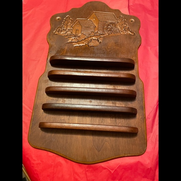 Grist Mill | Accents | Vintage Wooden Thimble Holds 35 Thimbles | Poshmark